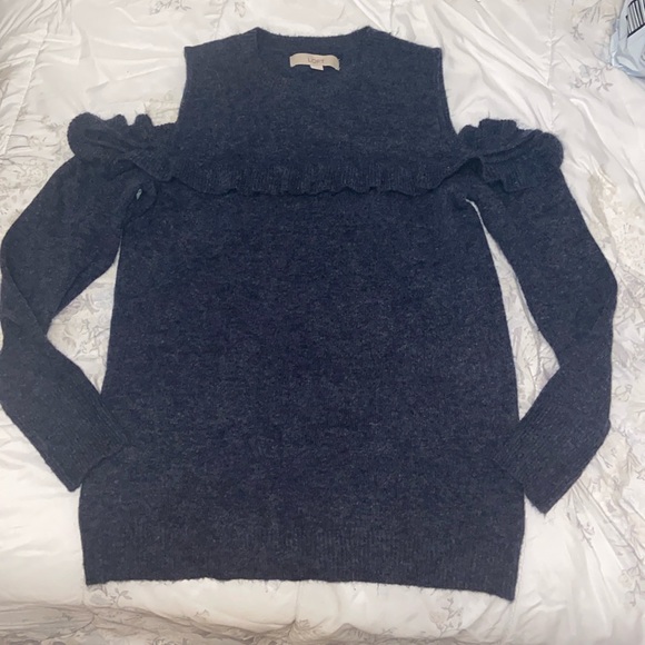 LOFT | Sweaters | Soft And Unique Loft Cold Shoulder Ruffle Front ...